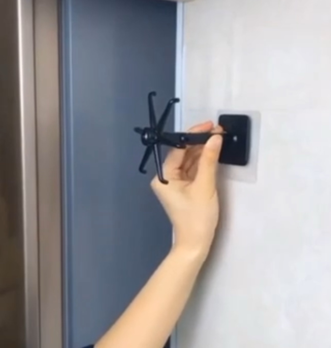 Wall hanger – Bodem DK Stores